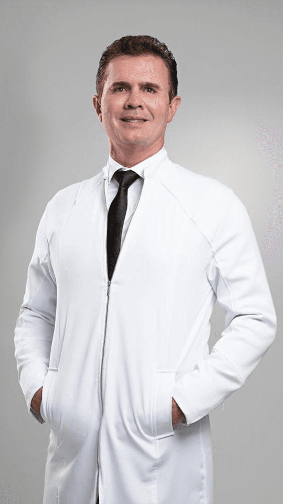 Simulate your future look with Lindapp - Dr. Marcelo Navarro