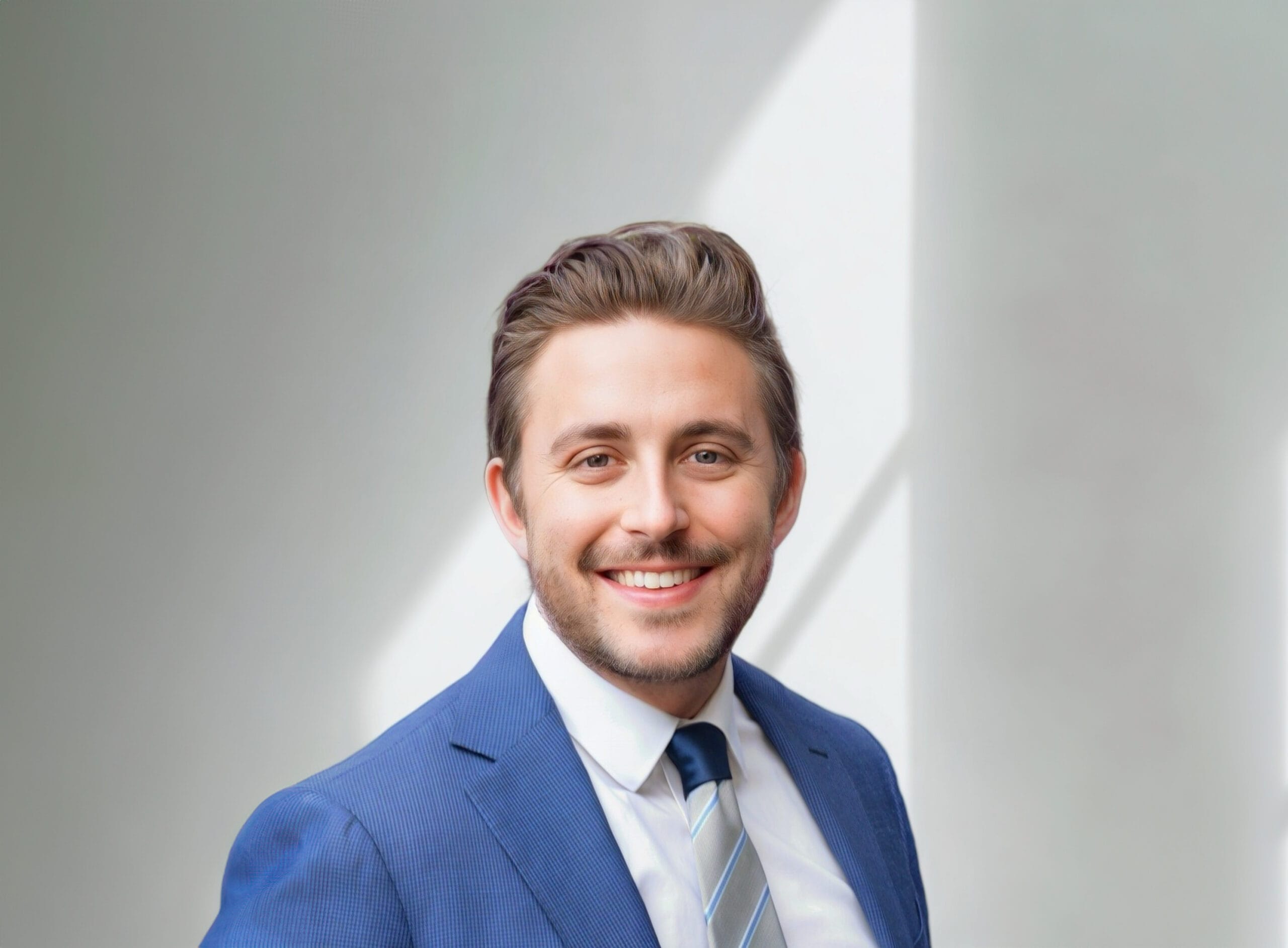 Simulate your future look with Lindapp - Dr. Tobias Long